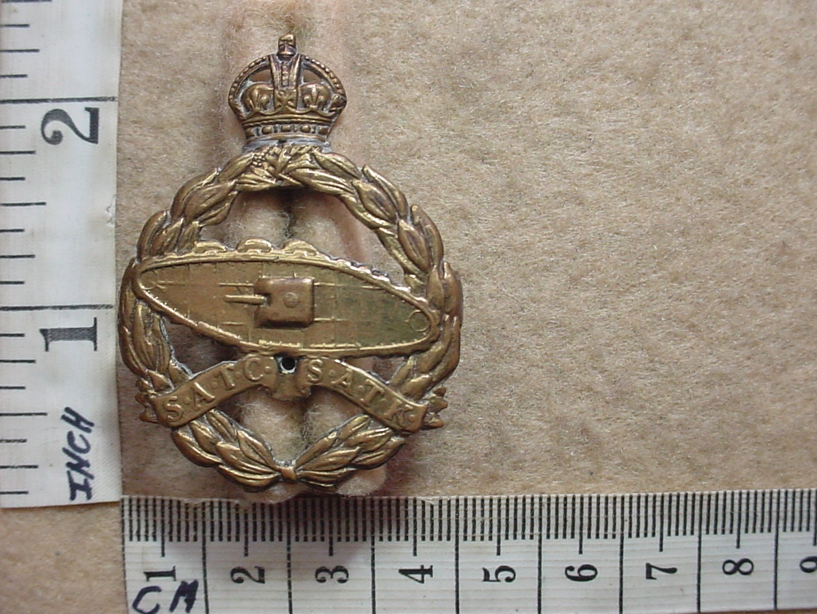 908-1 South African Tank Corps cap badge, WW2 (CO1474) – SA Militaria